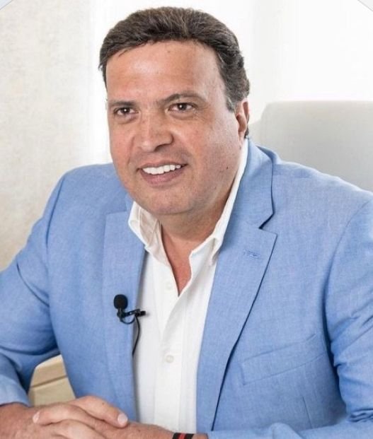 Dr. Carlos Arango | Lifting Deep Plane y Cirugía Plástica en Colombia